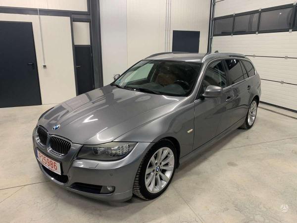 Pelēks BMW 320 2011 Kauņa, ar dzinēja tilpumu 2.00 L un nobraukumu 326 tūkst. km par 3950 €, foto 1 vietnē AUTOMOTO.COM.LV