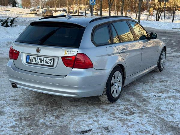 Grey BMW 320 2011 in Jonava, with an engine capacity of 2.00 L and mileage of 330 thousand km for 3299 €, photo 8 on AUTOMOTO.COM.LV