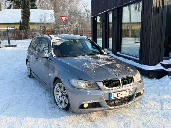 Grey BMW 320 2011 in Riga, with an engine capacity of 0.00 L and mileage of 314 thousand km for 5350 €, photo 2 on AUTOMOTO.COM.LV