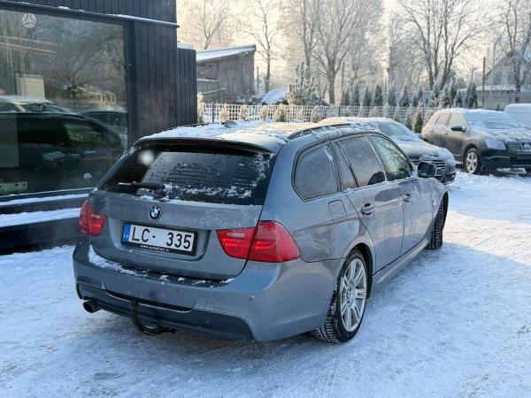 Grey BMW 320 2011 in Riga, with an engine capacity of 0.00 L and mileage of 314 thousand km for 5350 €, photo 4 on AUTOMOTO.COM.LV