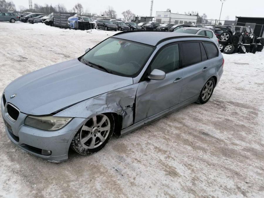 Pelēks BMW 320 2011 Marijampole, ar dzinēja tilpumu 2.00 L un nobraukumu 292 tūkst. km par 1990 €, foto 8 vietnē AUTOMOTO.COM.LV