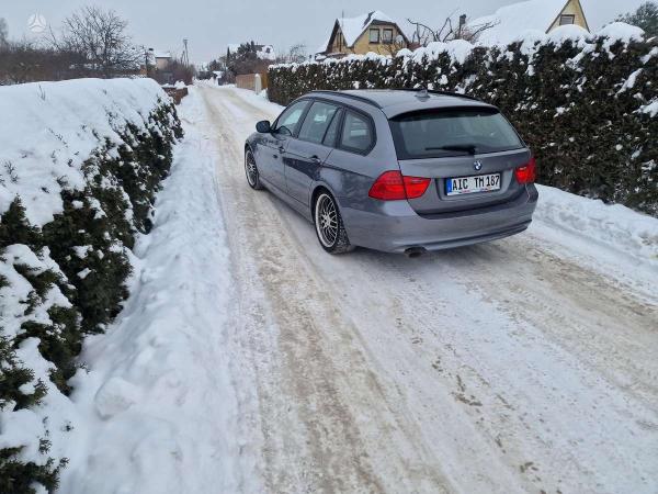 Pelēks BMW 320 2011 Panevēža, ar dzinēja tilpumu 2.00 L un nobraukumu 250 tūkst. km par 3450 €, foto 6 vietnē AUTOMOTO.COM.LV