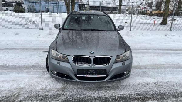 Grey BMW 320 2011 in Marijampole, with an engine capacity of 2.00 L and mileage of 246 thousand km for 4000 €, photo 1 on AUTOMOTO.COM.LV