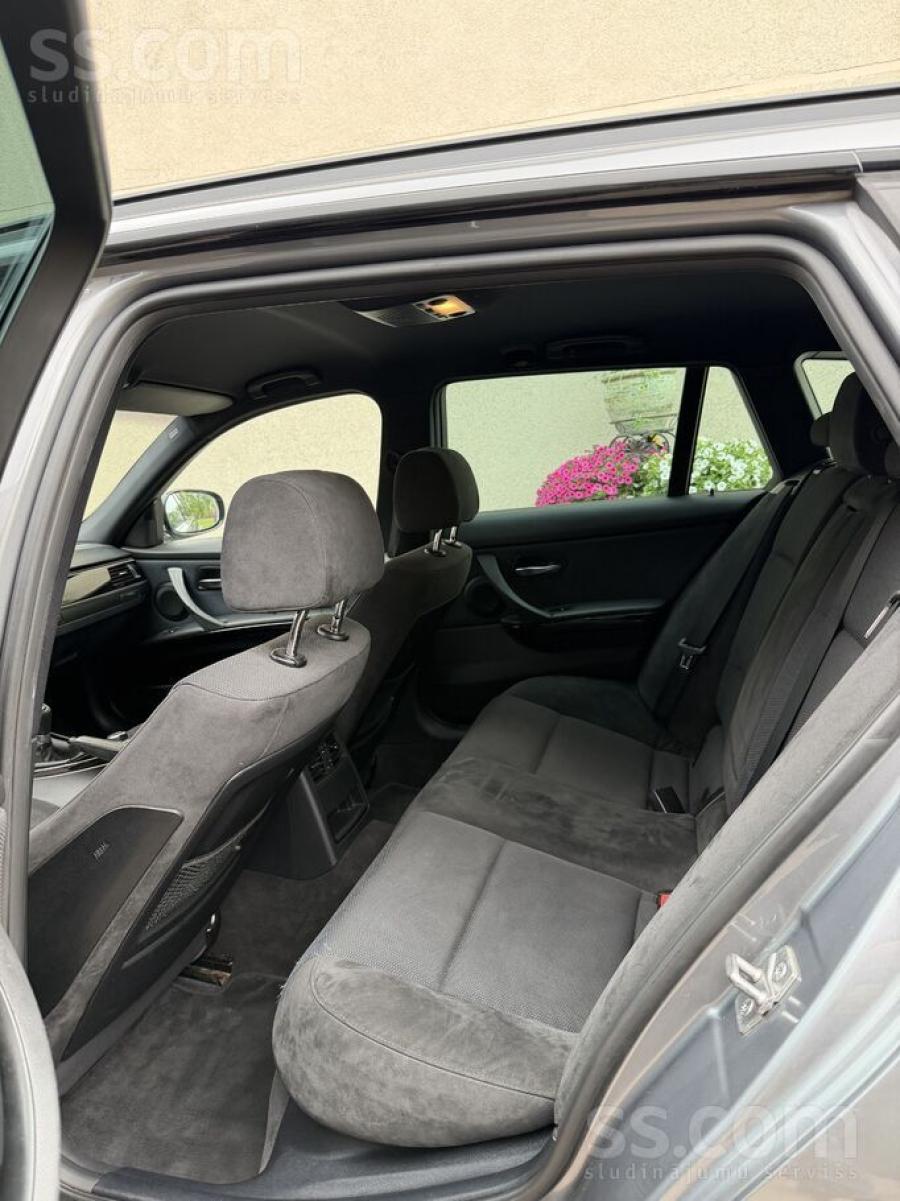 Pelēks BMW 320 2011 Bauska, ar dzinēja tilpumu 2.00 L un nobraukumu 290 tūkst. km par 6350 €, foto 10 vietnē AUTOMOTO.COM.LV
