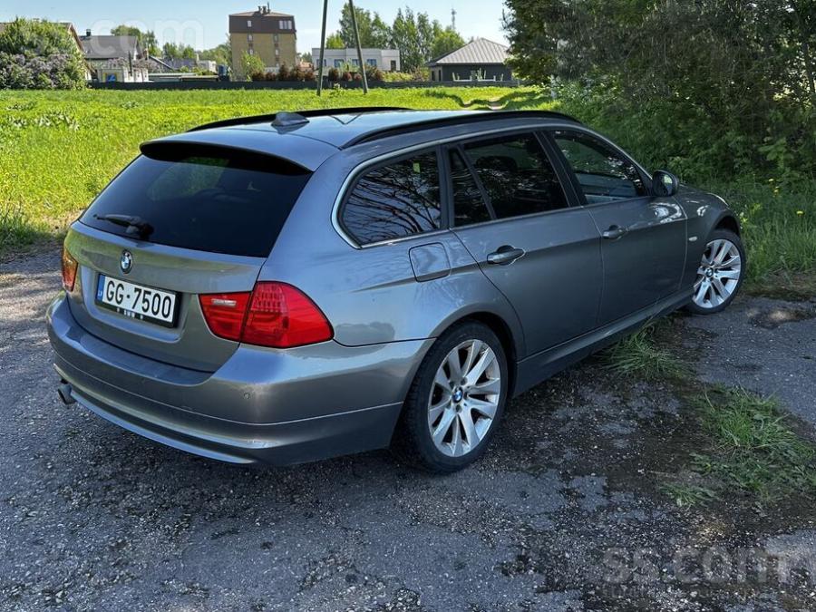 Grey BMW 320 2011 in Riga, with an engine capacity of 2.00 L and mileage of 265 thousand km for 4590 €, photo 4 on AUTOMOTO.COM.LV