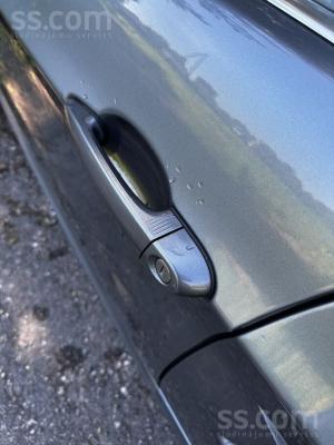 Grey BMW 320 2011 in Riga, with an engine capacity of 2.00 L and mileage of 265 thousand km for 4590 €, photo 7 on AUTOMOTO.COM.LV