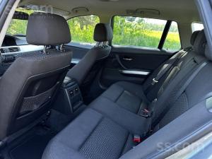 Grey BMW 320 2011 in Riga, with an engine capacity of 2.00 L and mileage of 265 thousand km for 4590 €, photo 12 on AUTOMOTO.COM.LV
