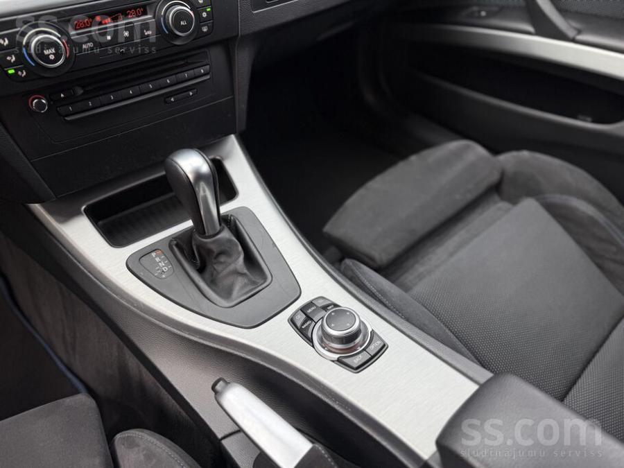 Pelēks BMW 320 2011 Cēsis, ar dzinēja tilpumu 2.00 L un nobraukumu 243 tūkst. km par 6650 €, foto 14 vietnē AUTOMOTO.COM.LV