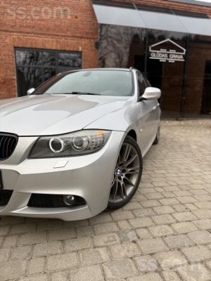 Pelēks BMW 320 2011 Cēsis, ar dzinēja tilpumu 2.00 L un nobraukumu 243 tūkst. km par 6650 €, foto 26 vietnē AUTOMOTO.COM.LV