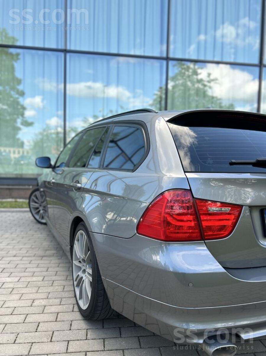 Grey BMW 320 2011 in Balvi, with an engine capacity of 2.00 L and mileage of 250 thousand km for 5999 €, photo 11 on AUTOMOTO.COM.LV