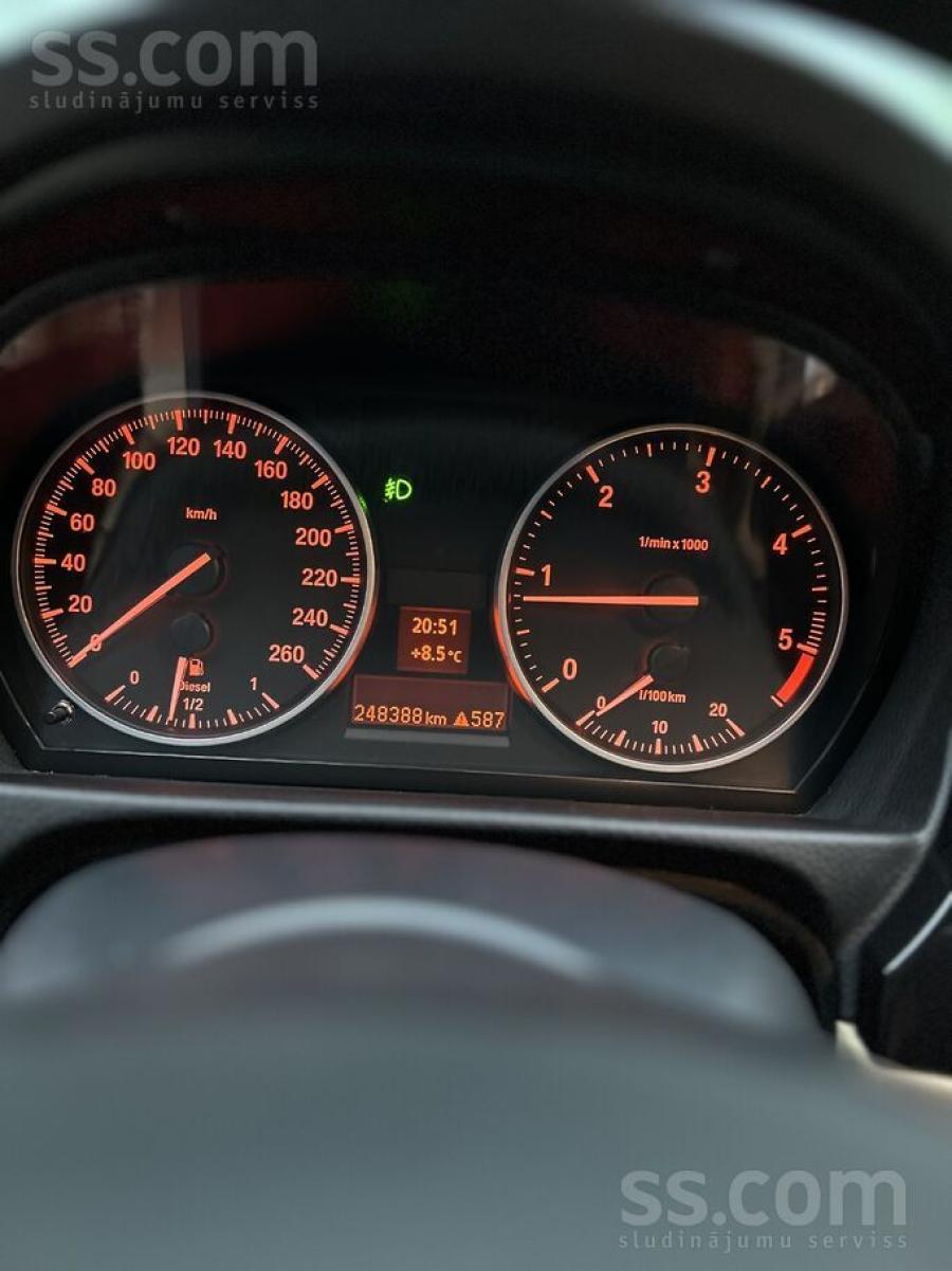 Grey BMW 320 2011 in Balvi, with an engine capacity of 2.00 L and mileage of 250 thousand km for 5999 €, photo 17 on AUTOMOTO.COM.LV