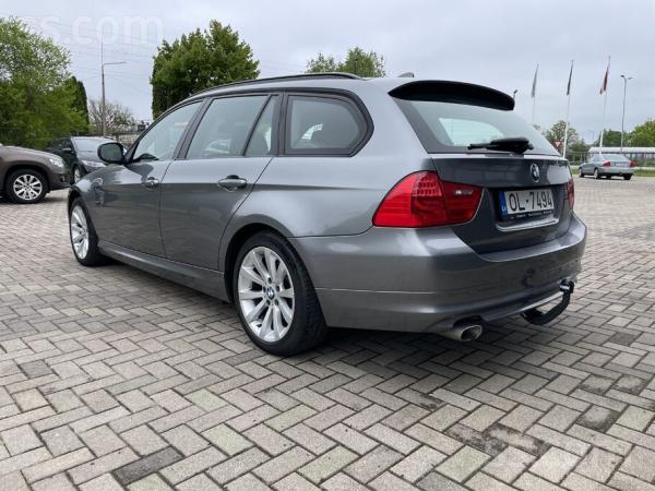 Pelēks BMW 320 2011 Ogre, ar dzinēja tilpumu 2.00 L un nobraukumu 0 tūkst. km par 5470 €, foto 3 vietnē AUTOMOTO.COM.LV