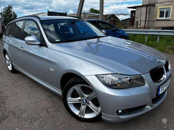 Grey BMW 320 2011 in Raseiniai, with an engine capacity of 2.00 L and mileage of 250 thousand km for 4150 €, photo 4 on AUTOMOTO.COM.LV