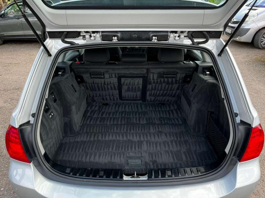 Pelēks BMW 320 2011 Raseiniai, ar dzinēja tilpumu 2.00 L un nobraukumu 250 tūkst. km par 4150 €, foto 20 vietnē AUTOMOTO.COM.LV