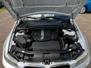 Pelēks BMW 320 2011 Raseiniai, ar dzinēja tilpumu 2.00 L un nobraukumu 250 tūkst. km par 4150 €, foto 28 vietnē AUTOMOTO.COM.LV