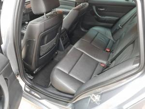 Pelēks BMW 320 2011 Jēkabpils, ar dzinēja tilpumu 2.00 L un nobraukumu 292 tūkst. km par 5390 €, foto 15 vietnē AUTOMOTO.COM.LV