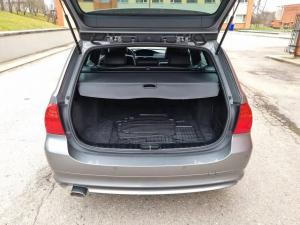 Pelēks BMW 320 2011 Jēkabpils, ar dzinēja tilpumu 2.00 L un nobraukumu 292 tūkst. km par 5390 €, foto 17 vietnē AUTOMOTO.COM.LV
