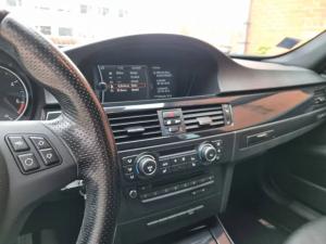 Pelēks BMW 320 2011 Jēkabpils, ar dzinēja tilpumu 2.00 L un nobraukumu 292 tūkst. km par 5390 €, foto 25 vietnē AUTOMOTO.COM.LV