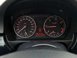 Pelēks BMW 320 2011 Jēkabpils, ar dzinēja tilpumu 2.00 L un nobraukumu 292 tūkst. km par 5390 €, foto 28 vietnē AUTOMOTO.COM.LV