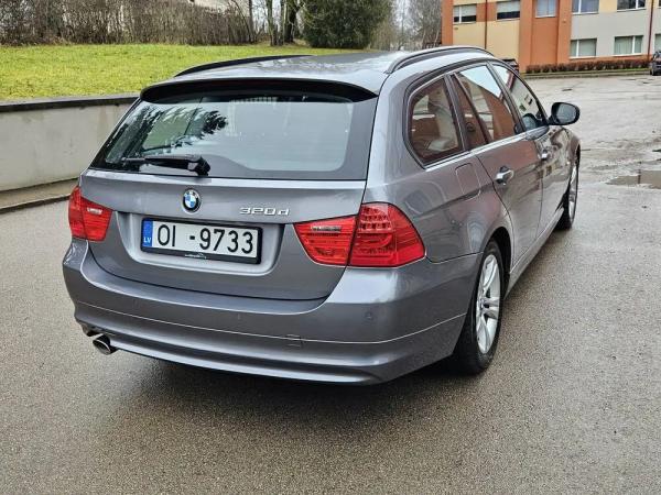 Pelēks BMW 320 2011 Jēkabpils, ar dzinēja tilpumu 2.00 L un nobraukumu 270 tūkst. km par 4890 €, foto 6 vietnē AUTOMOTO.COM.LV