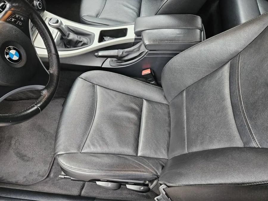 Grey BMW 320 2011 in Jekabpils, with an engine capacity of 2.00 L and mileage of 270 thousand km for 4890 €, photo 24 on AUTOMOTO.COM.LV