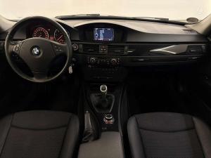 Grey BMW 320 2011 in Marijampole, with an engine capacity of 2.00 L and mileage of 253 thousand km for 4999 €, photo 18 on AUTOMOTO.COM.LV