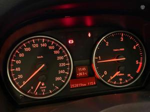 Grey BMW 320 2011 in Marijampole, with an engine capacity of 2.00 L and mileage of 253 thousand km for 4999 €, photo 20 on AUTOMOTO.COM.LV