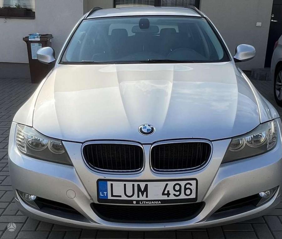 Pelēks BMW 320 2011 Kauņa, ar dzinēja tilpumu 2.00 L un nobraukumu 292 tūkst. km par 4000 €, foto 3 vietnē AUTOMOTO.COM.LV