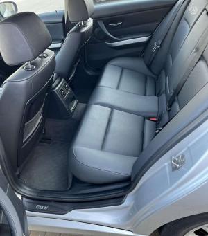 Pelēks BMW 320 2011 Kauņa, ar dzinēja tilpumu 2.00 L un nobraukumu 292 tūkst. km par 4000 €, foto 17 vietnē AUTOMOTO.COM.LV