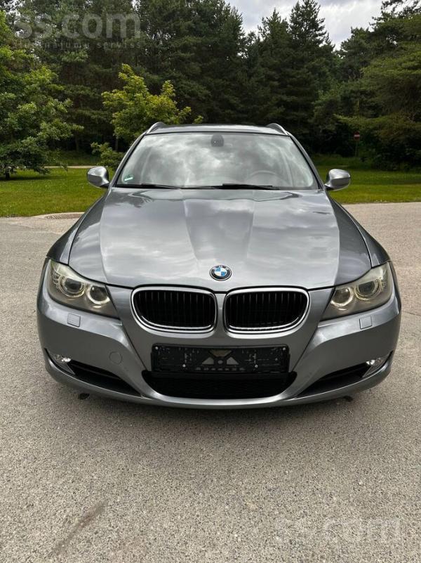 Pelēks BMW 320 2011 Rīga, ar dzinēja tilpumu 2.00 L un nobraukumu 327 tūkst. km par 4999 €, foto 3 vietnē AUTOMOTO.COM.LV