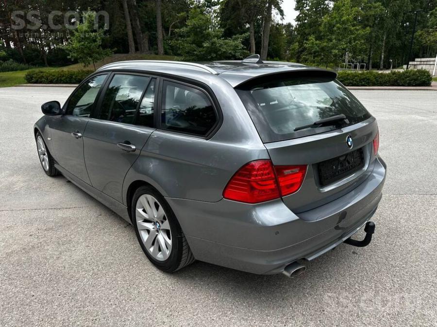 Grey BMW 320 2011 in Riga, with an engine capacity of 2.00 L and mileage of 327 thousand km for 4999 €, photo 8 on AUTOMOTO.COM.LV