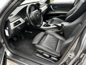Grey BMW 320 2011 in Riga, with an engine capacity of 2.00 L and mileage of 327 thousand km for 4999 €, photo 9 on AUTOMOTO.COM.LV