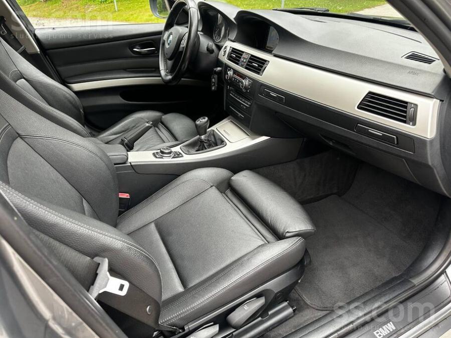 Grey BMW 320 2011 in Riga, with an engine capacity of 2.00 L and mileage of 327 thousand km for 4999 €, photo 22 on AUTOMOTO.COM.LV
