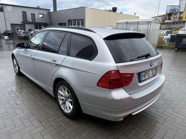 Grey BMW 320 2011 in Vilnius, with an engine capacity of 2.00 L and mileage of 365 thousand km for 3700 €, photo 6 on AUTOMOTO.COM.LV