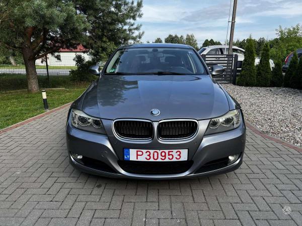 Pelēks BMW 320 2011 Druskininkai, ar dzinēja tilpumu 2.00 L un nobraukumu 257 tūkst. km par 4990 €, foto 6 vietnē AUTOMOTO.COM.LV