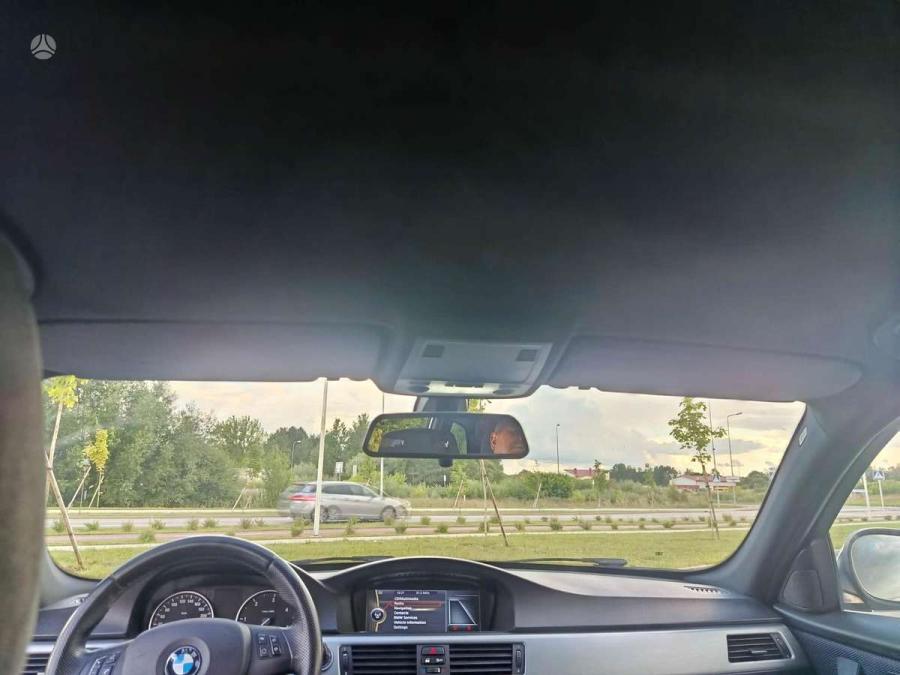 Pelēks BMW 320 2011 Ukmergė, ar dzinēja tilpumu 2.00 L un nobraukumu 150 tūkst. km par 3900 €, foto 15 vietnē AUTOMOTO.COM.LV