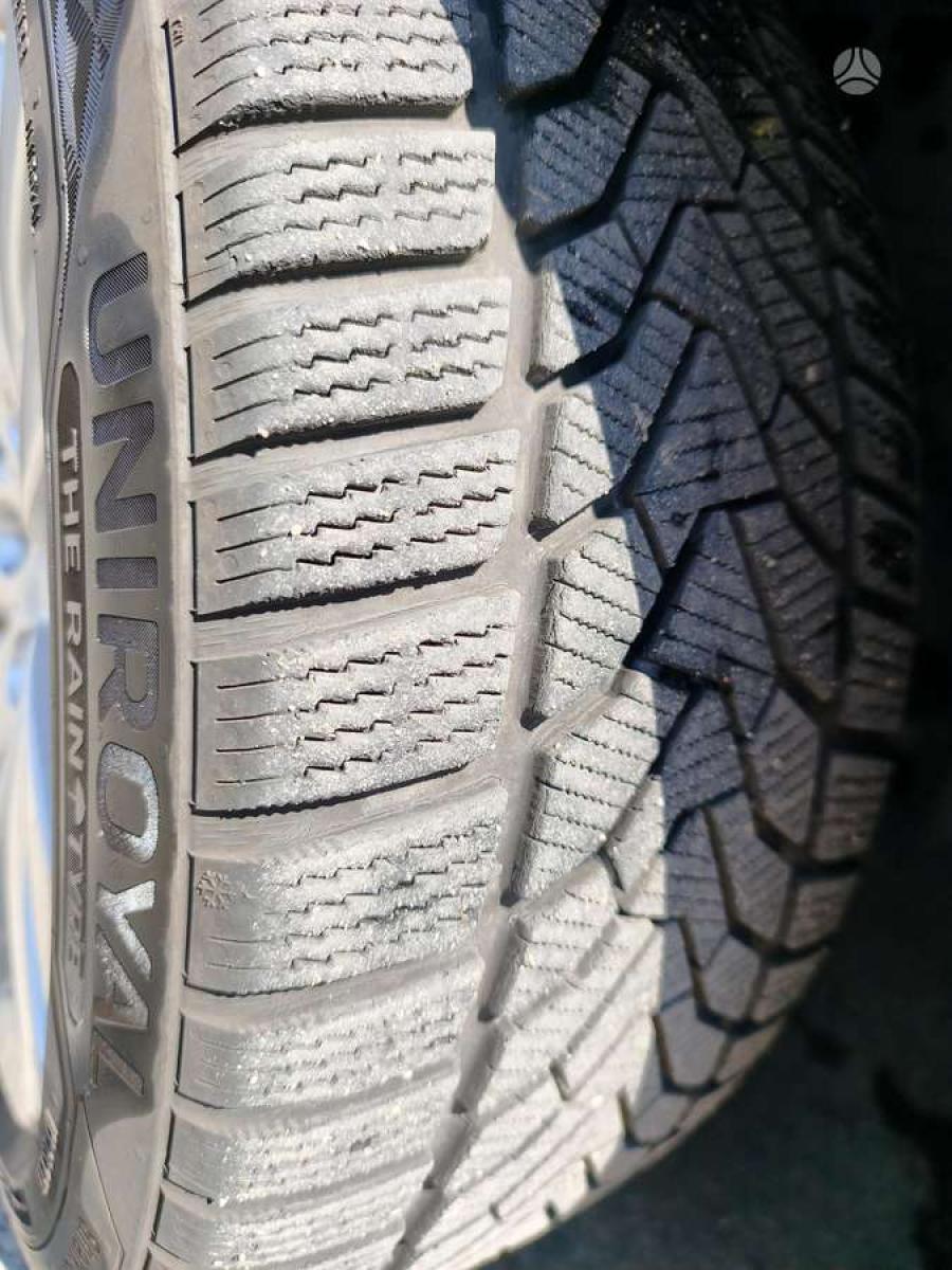 Grey BMW 320 2011 in Utena, with an engine capacity of 2.00 L and mileage of 241 thousand km for 3500 €, photo 11 on AUTOMOTO.COM.LV