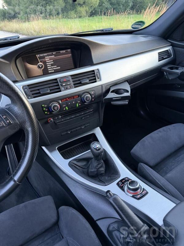 Grey BMW 320 2011 in Balvi, with an engine capacity of 2.00 L and mileage of 0 thousand km for 5750 €, photo 9 on AUTOMOTO.COM.LV