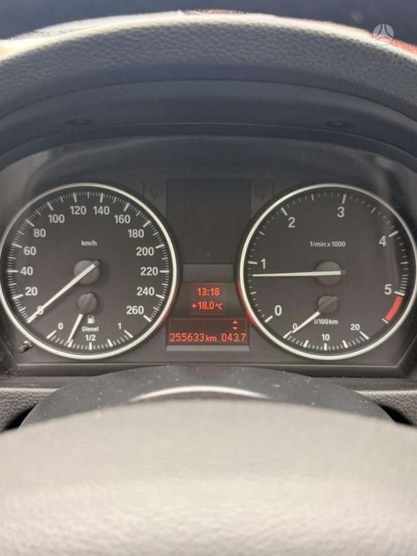 Pelēks BMW 320 2011 Utena, ar dzinēja tilpumu 2.00 L un nobraukumu 255 tūkst. km par 5250 €, foto 2 vietnē AUTOMOTO.COM.LV