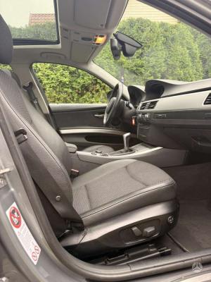 Grey BMW 320 2011 in Utena, with an engine capacity of 2.00 L and mileage of 255 thousand km for 5250 €, photo 4 on AUTOMOTO.COM.LV