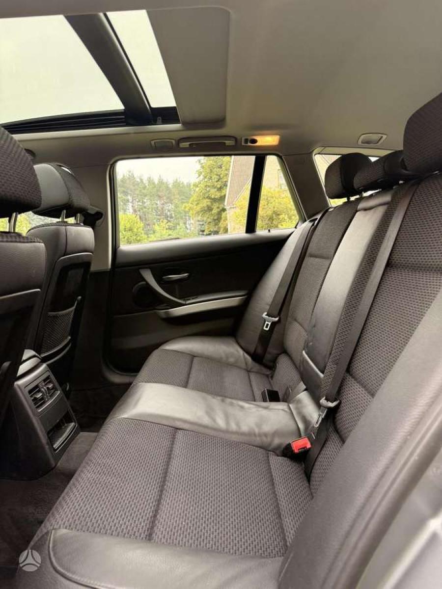 Grey BMW 320 2011 in Utena, with an engine capacity of 2.00 L and mileage of 255 thousand km for 5250 €, photo 7 on AUTOMOTO.COM.LV