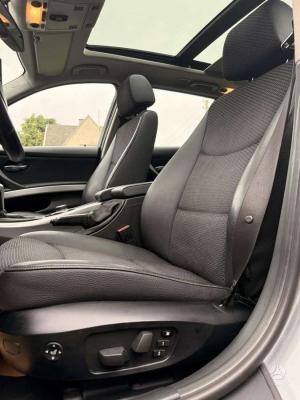 Grey BMW 320 2011 in Utena, with an engine capacity of 2.00 L and mileage of 255 thousand km for 5250 €, photo 15 on AUTOMOTO.COM.LV