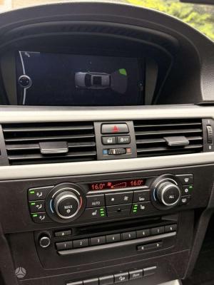 Grey BMW 320 2011 in Utena, with an engine capacity of 2.00 L and mileage of 255 thousand km for 5250 €, photo 17 on AUTOMOTO.COM.LV