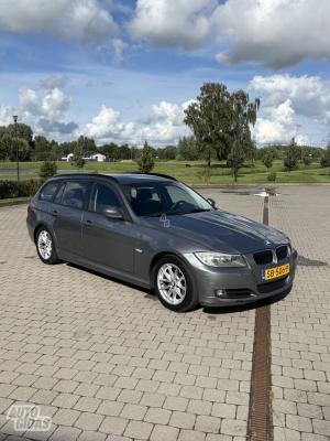 Pelēks BMW 320 2011 Pagėgiai, ar dzinēja tilpumu 2.00 L un nobraukumu 423 tūkst. km par 4000 €, foto  vietnē AUTOMOTO.COM.LV