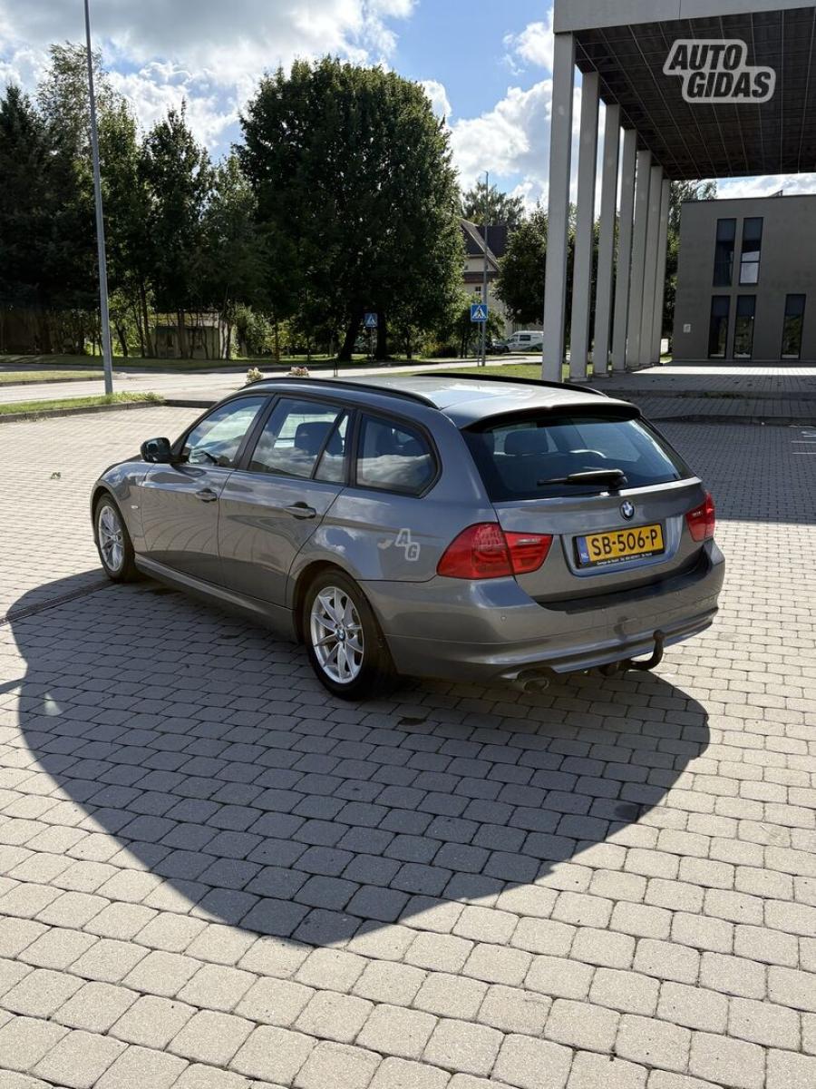 Pelēks BMW 320 2011 Pagėgiai, ar dzinēja tilpumu 2.00 L un nobraukumu 423 tūkst. km par 4000 €, foto 6 vietnē AUTOMOTO.COM.LV
