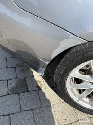 Pelēks BMW 320 2011 Pagėgiai, ar dzinēja tilpumu 2.00 L un nobraukumu 423 tūkst. km par 4000 €, foto 14 vietnē AUTOMOTO.COM.LV