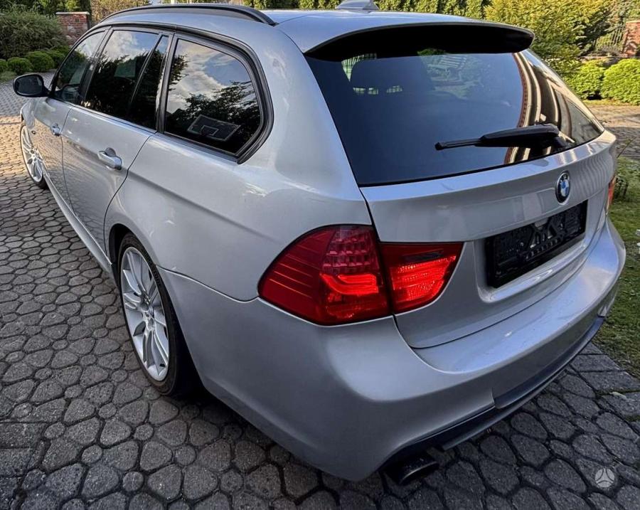 Pelēks BMW 320 2011 Kaišiadorys, ar dzinēja tilpumu 0.00 L un nobraukumu 156 tūkst. km par 4250 €, foto 7 vietnē AUTOMOTO.COM.LV