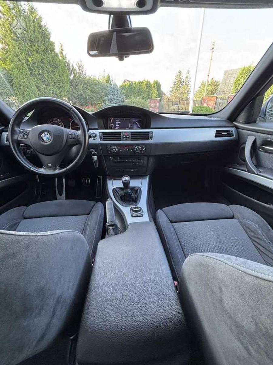 Pelēks BMW 320 2011 Kaišiadorys, ar dzinēja tilpumu 0.00 L un nobraukumu 156 tūkst. km par 4250 €, foto 16 vietnē AUTOMOTO.COM.LV