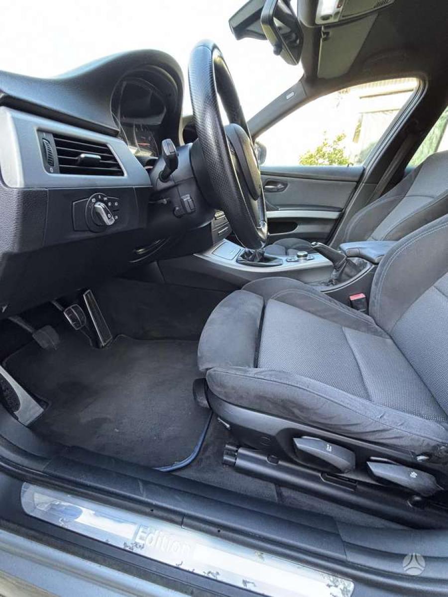 Pelēks BMW 320 2011 Kaišiadorys, ar dzinēja tilpumu 0.00 L un nobraukumu 156 tūkst. km par 4250 €, foto 20 vietnē AUTOMOTO.COM.LV