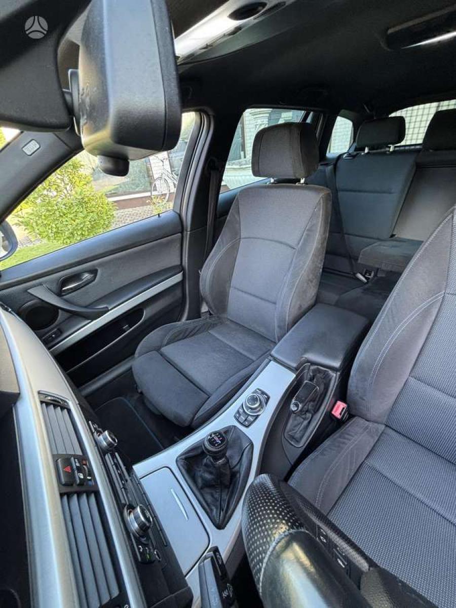 Pelēks BMW 320 2011 Kaišiadorys, ar dzinēja tilpumu 0.00 L un nobraukumu 156 tūkst. km par 4250 €, foto 21 vietnē AUTOMOTO.COM.LV